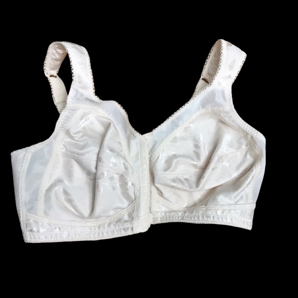 Playtex | Intimates & Sleepwear | Playtex 42d Wireless Bra | Poshmark